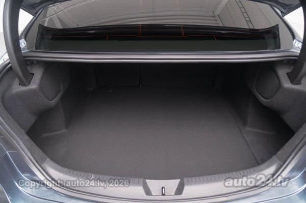Pelēks Renault Megane 2022 Tallina, ar dzinēja tilpumu 1.30 L un nobraukumu 103 tūkst. km par 12990 €, foto 10 vietnē AUTOMOTO.COM.LV