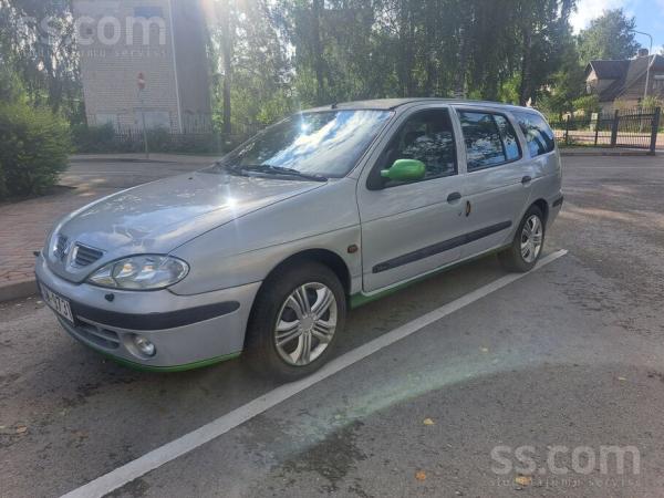 Pelēks Renault Megane 2000 Jēkabpils, ar dzinēja tilpumu 1.60 L un nobraukumu 235 tūkst. km par 870 €, foto 2 vietnē AUTOMOTO.COM.LV