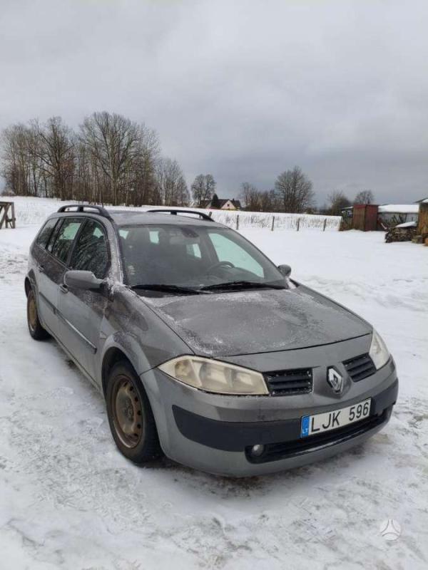 Pelēks Renault Megane 2004 Viļņa, ar dzinēja tilpumu 2.00 L un nobraukumu 325 tūkst. km par 600 €, foto 1 vietnē AUTOMOTO.COM.LV