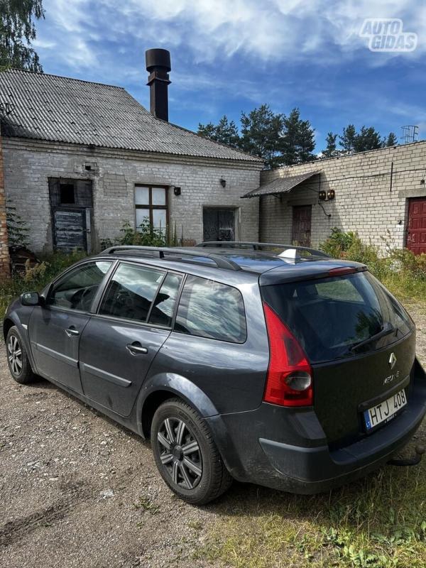 Grey Renault Megane 2004 in Ignalina, with an engine capacity of 1.90 L and mileage of 29 thousand km for 999 €, photo 3 on AUTOMOTO.COM.LV