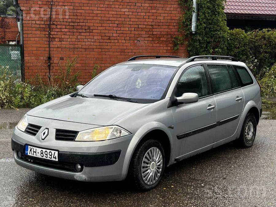 Pelēks Renault Megane 2004 Rīga, ar dzinēja tilpumu 1.90 L un nobraukumu 260 tūkst. km par 500 €, foto 1 vietnē AUTOMOTO.COM.LV