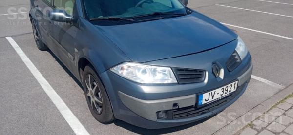Grey Renault Megane 2006 in Riga, with an engine capacity of 1.60 L and mileage of 385 thousand km for 1450 €, photo 1 on AUTOMOTO.COM.LV