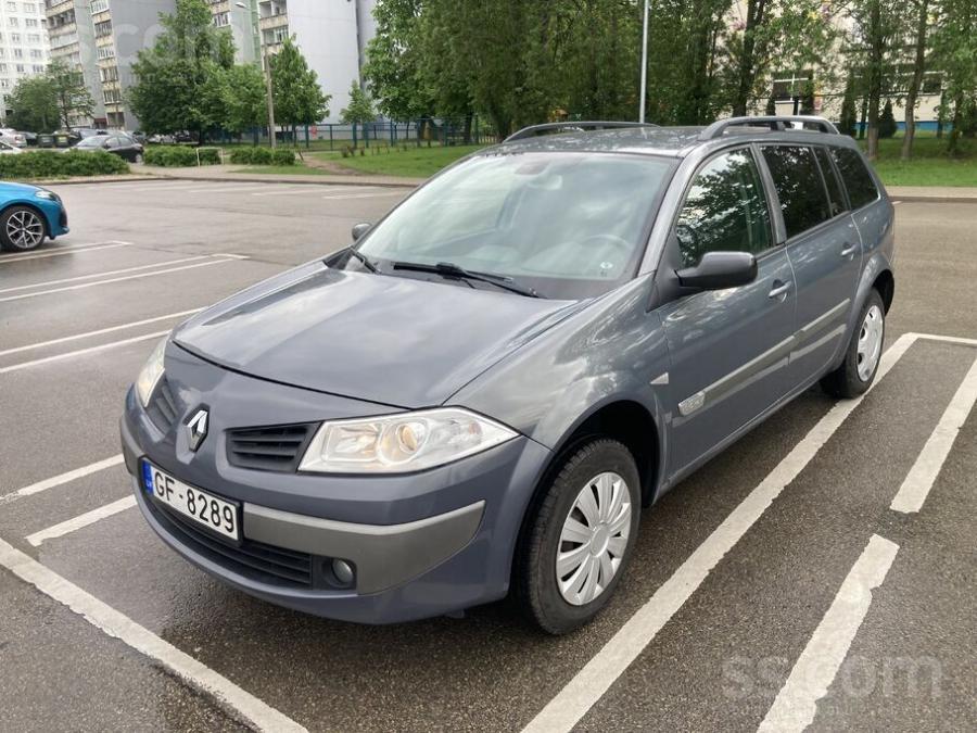 Pelēks Renault Megane 2006 Rīga, ar dzinēja tilpumu 1.60 L un nobraukumu 327 tūkst. km par 1600 €, foto 1 vietnē AUTOMOTO.COM.LV
