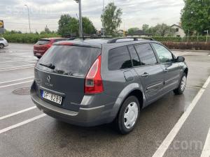 Pelēks Renault Megane 2006 Rīga, ar dzinēja tilpumu 1.60 L un nobraukumu 327 tūkst. km par 1600 €, foto 3 vietnē AUTOMOTO.COM.LV