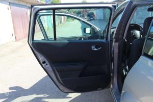 Pelēks Renault Megane 2006 Kauņa, ar dzinēja tilpumu 2.00 L un nobraukumu 260 tūkst. km par 1300 €, foto 13 vietnē AUTOMOTO.COM.LV