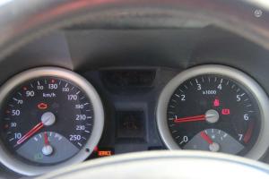 Pelēks Renault Megane 2006 Kauņa, ar dzinēja tilpumu 2.00 L un nobraukumu 260 tūkst. km par 1300 €, foto 21 vietnē AUTOMOTO.COM.LV