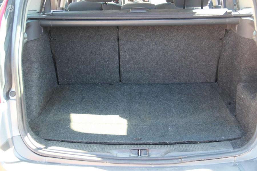 Pelēks Renault Megane 2006 Kauņa, ar dzinēja tilpumu 2.00 L un nobraukumu 260 tūkst. km par 1300 €, foto 25 vietnē AUTOMOTO.COM.LV