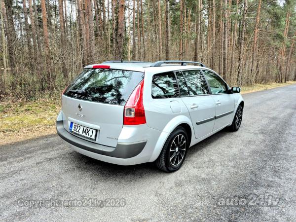 Pelēks Renault Megane 2007 Tallina, ar dzinēja tilpumu 1.60 L un nobraukumu 142 tūkst. km par 1999 €, foto 3 vietnē AUTOMOTO.COM.LV