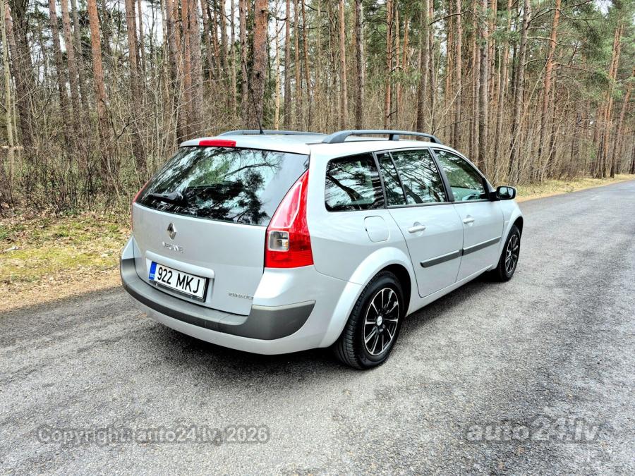 Pelēks Renault Megane 2007 Tallina, ar dzinēja tilpumu 1.60 L un nobraukumu 142 tūkst. km par 1999 €, foto 4 vietnē AUTOMOTO.COM.LV