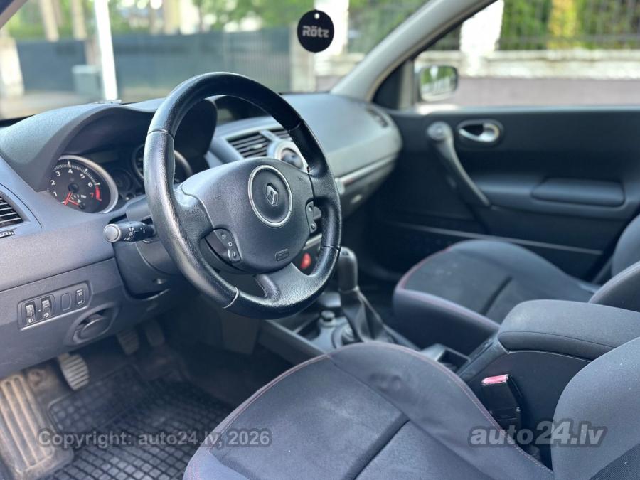 Серый Рено Меган 2007 в Таллин, объемом двигателя 1.60 л и пробегом 235 тыс. км за 2190 €, фото 10 на AUTOMOTO.COM.LV