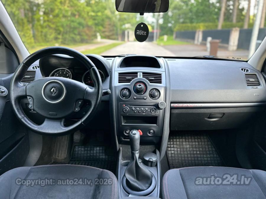 Серый Рено Меган 2007 в Таллин, объемом двигателя 1.60 л и пробегом 235 тыс. км за 2190 €, фото 12 на AUTOMOTO.COM.LV