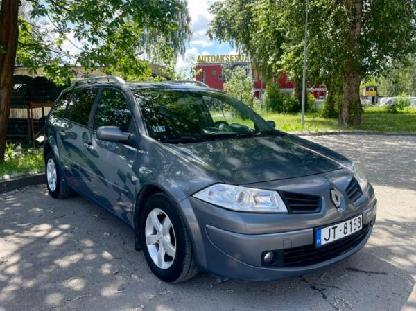 Pelēks Renault Megane 2007 Rīga, ar dzinēja tilpumu 1.50 L un nobraukumu 0 tūkst. km par 1950 €, foto 3 vietnē AUTOMOTO.COM.LV
