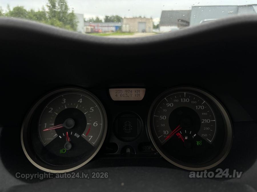 Серый Рено Меган 2007 в Тарту, объемом двигателя 1.60 л и пробегом 235 тыс. км за 2190 €, фото 15 на AUTOMOTO.COM.LV