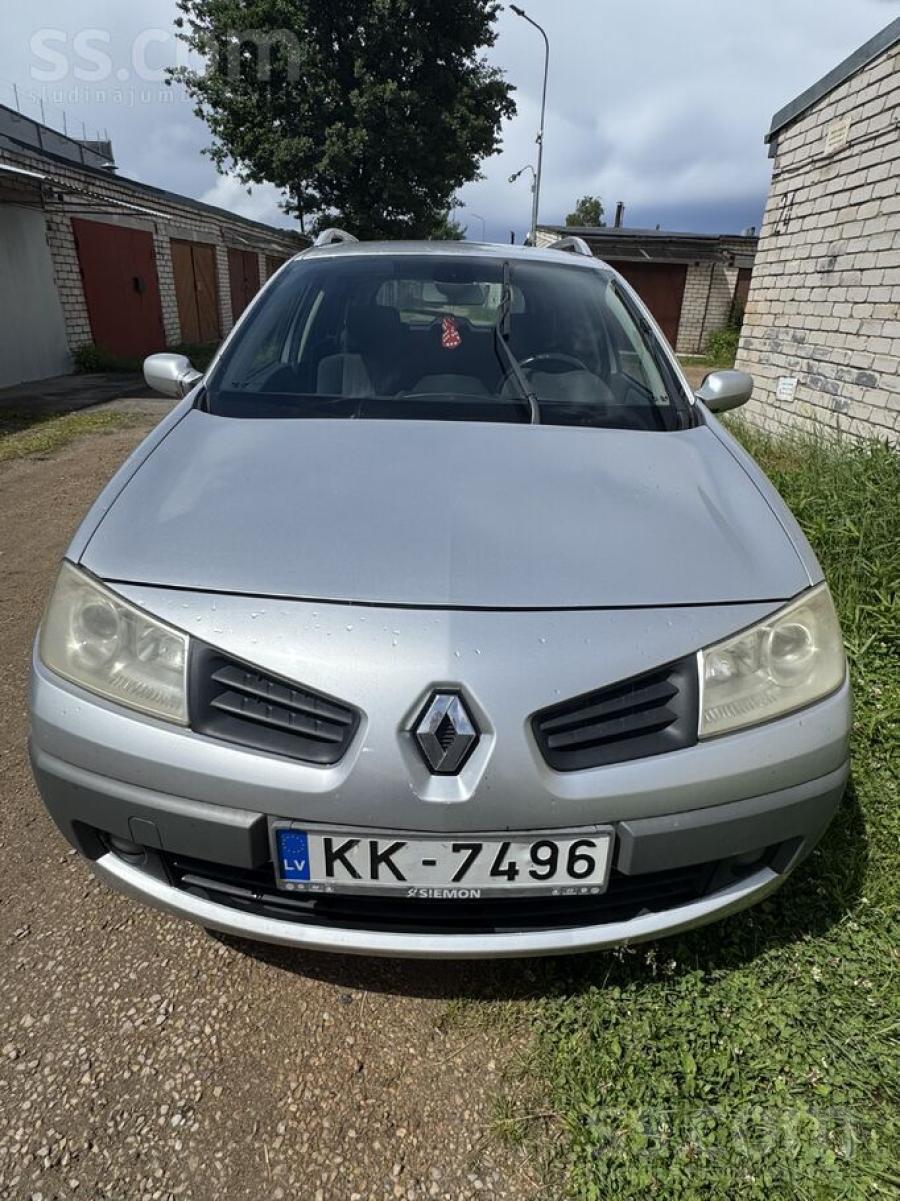 Pelēks Renault Megane 2007 Rīga, ar dzinēja tilpumu 1.90 L un nobraukumu 240 tūkst. km par 800 €, foto 1 vietnē AUTOMOTO.COM.LV