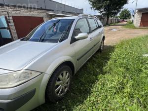 Pelēks Renault Megane 2007 Rīga, ar dzinēja tilpumu 1.90 L un nobraukumu 240 tūkst. km par 800 €, foto 5 vietnē AUTOMOTO.COM.LV