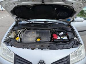 Grey Renault Megane 2007 in Riga, with an engine capacity of 1.90 L and mileage of 230 thousand km for 1290 €, photo 15 on AUTOMOTO.COM.LV
