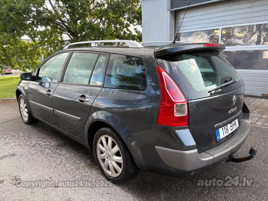 Pelēks Renault Megane 2007 Rapla, ar dzinēja tilpumu 1.90 L un nobraukumu 0 tūkst. km par 1400 €, foto 4 vietnē AUTOMOTO.COM.LV