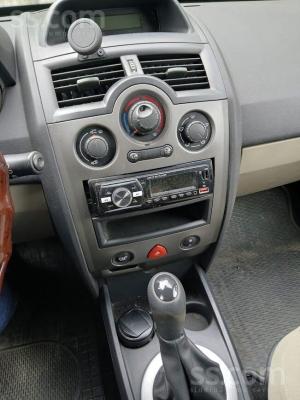 Grey Renault Megane 2007 in Riga, with an engine capacity of 1.60 L and mileage of 231 thousand km for 950 €, photo 7 on AUTOMOTO.COM.LV