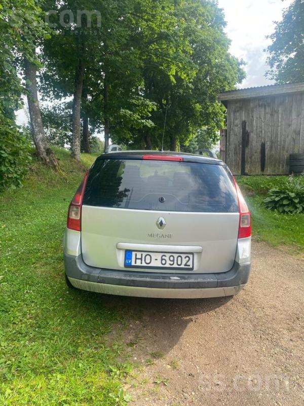 Pelēks Renault Megane 2008 Tukums, ar dzinēja tilpumu 1.90 L un nobraukumu 425 tūkst. km par 850 €, foto 4 vietnē AUTOMOTO.COM.LV