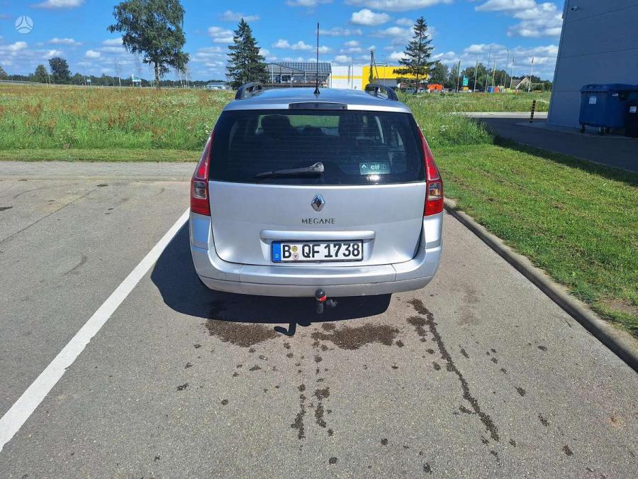 Pelēks Renault Megane 2009 Marijampole, ar dzinēja tilpumu 1.46 L un nobraukumu 250 tūkst. km par 1499 €, foto 5 vietnē AUTOMOTO.COM.LV