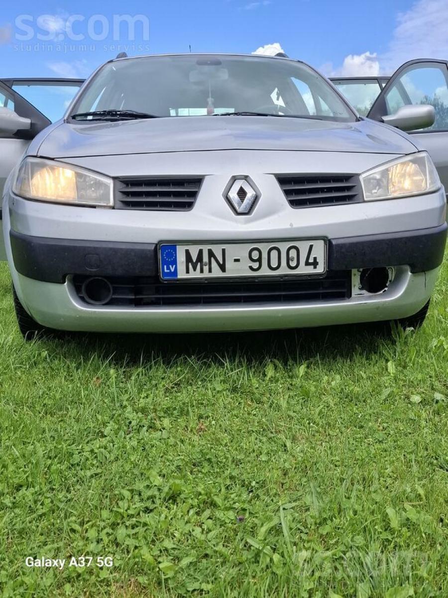 Grey Renault Megane 2009 in Kuldiga, with an engine capacity of 1.50 L and mileage of 444 thousand km for 700 €, photo 1 on AUTOMOTO.COM.LV