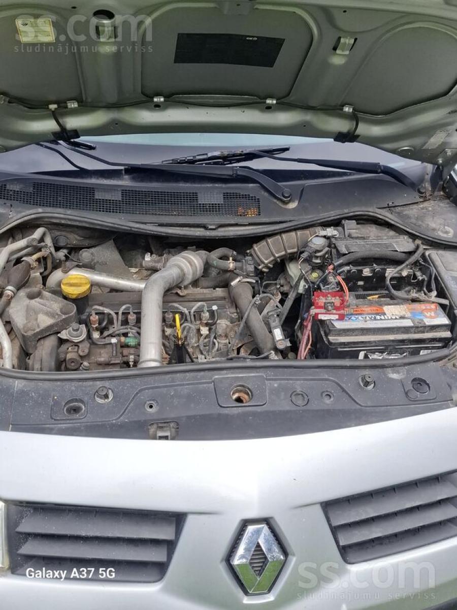 Grey Renault Megane 2009 in Kuldiga, with an engine capacity of 1.50 L and mileage of 444 thousand km for 700 €, photo 11 on AUTOMOTO.COM.LV