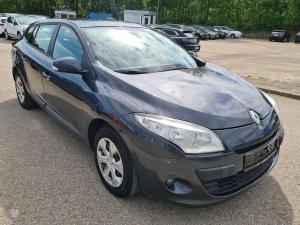Pelēks Renault Megane 2009 Kauņa, ar dzinēja tilpumu 1.50 L un nobraukumu 290 tūkst. km par 2500 €, foto 4 vietnē AUTOMOTO.COM.LV