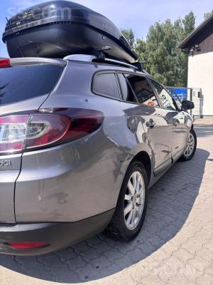Grey Renault Megane 2010 in Riga, with an engine capacity of 1.50 L and mileage of 323 thousand km for 2500 €, photo 7 on AUTOMOTO.COM.LV