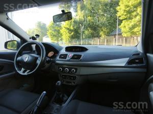 Pelēks Renault Megane 2010 Rīga, ar dzinēja tilpumu 1.50 L un nobraukumu 301 tūkst. km par 2400 €, foto 10 vietnē AUTOMOTO.COM.LV