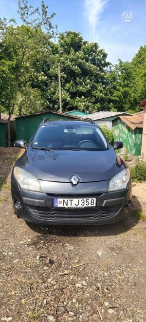 Pelēks Renault Megane 2010 Klaipėda, ar dzinēja tilpumu 1.46 L un nobraukumu 287 tūkst. km par 2750 €, foto  vietnē AUTOMOTO.COM.LV