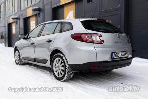 Pelēks Renault Megane 2011 Tallina, ar dzinēja tilpumu 1.50 L un nobraukumu 226 tūkst. km par 3599 €, foto 4 vietnē AUTOMOTO.COM.LV