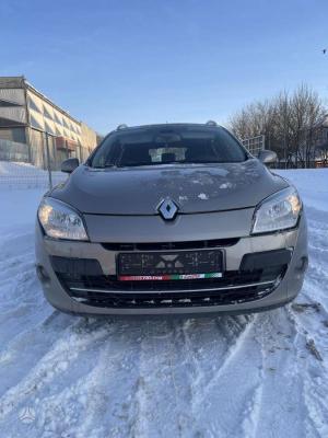 Pelēks Renault Megane 2011 Kauņa, ar dzinēja tilpumu 1.46 L un nobraukumu 177 tūkst. km par 2850 €, foto 2 vietnē AUTOMOTO.COM.LV