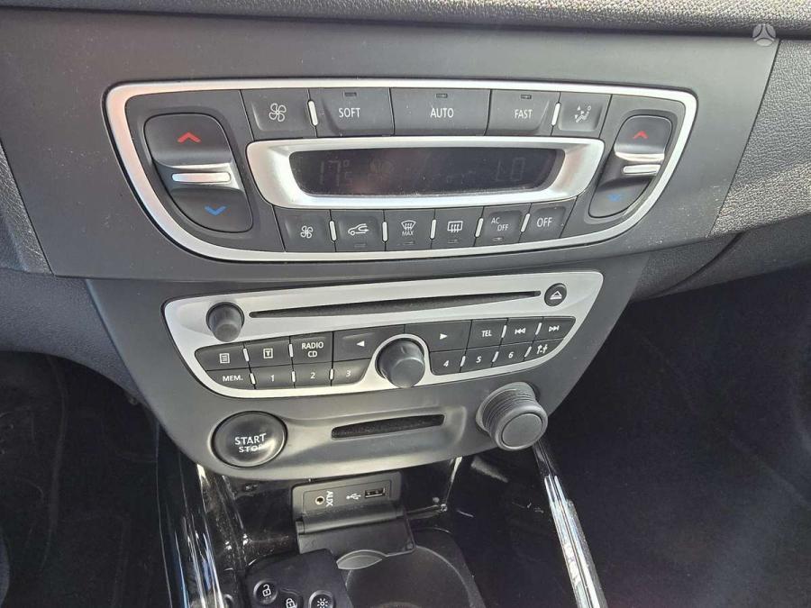 Pelēks Renault Megane 2011 Marijampole, ar dzinēja tilpumu 1.40 L un nobraukumu 160 tūkst. km par 2600 €, foto 17 vietnē AUTOMOTO.COM.LV
