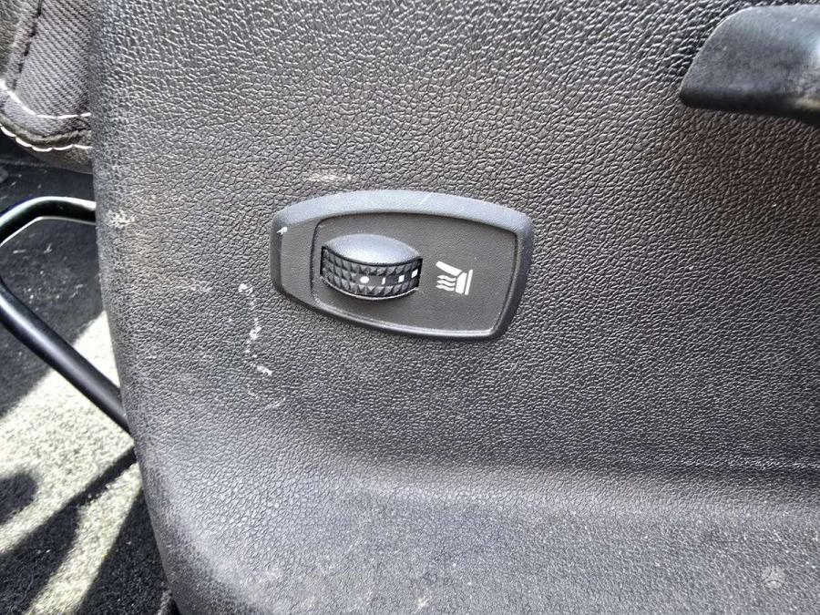 Pelēks Renault Megane 2011 Marijampole, ar dzinēja tilpumu 1.40 L un nobraukumu 160 tūkst. km par 2600 €, foto 22 vietnē AUTOMOTO.COM.LV