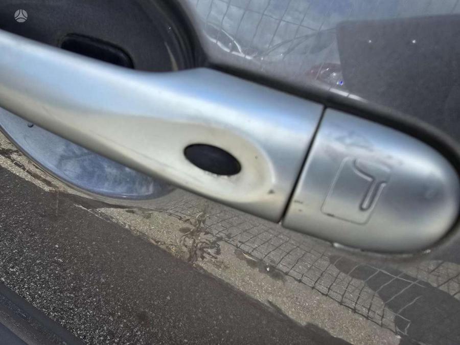 Pelēks Renault Megane 2011 Marijampole, ar dzinēja tilpumu 1.40 L un nobraukumu 160 tūkst. km par 2600 €, foto 23 vietnē AUTOMOTO.COM.LV