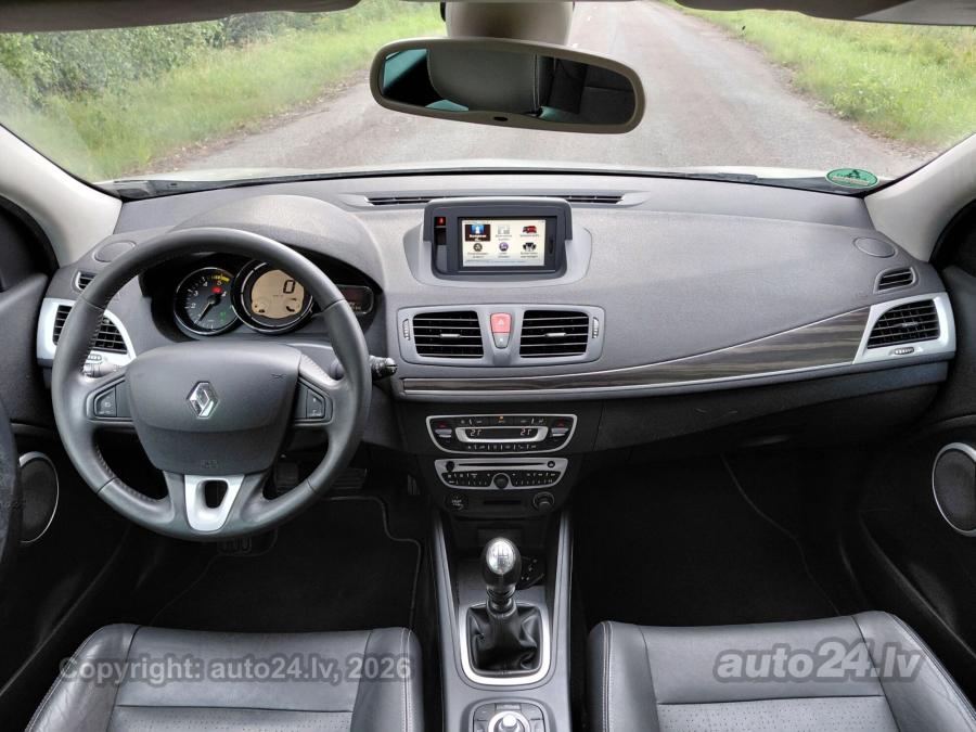 Pelēks Renault Megane 2011 Paide, ar dzinēja tilpumu 1.90 L un nobraukumu 316 tūkst. km par 3999 €, foto 7 vietnē AUTOMOTO.COM.LV