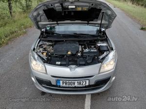 Pelēks Renault Megane 2011 Paide, ar dzinēja tilpumu 1.90 L un nobraukumu 316 tūkst. km par 3999 €, foto 10 vietnē AUTOMOTO.COM.LV
