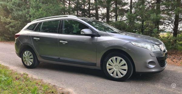 Pelēks Renault Megane 2011 Šauļi, ar dzinēja tilpumu 1.40 L un nobraukumu 224 tūkst. km par 2850 €, foto 6 vietnē AUTOMOTO.COM.LV