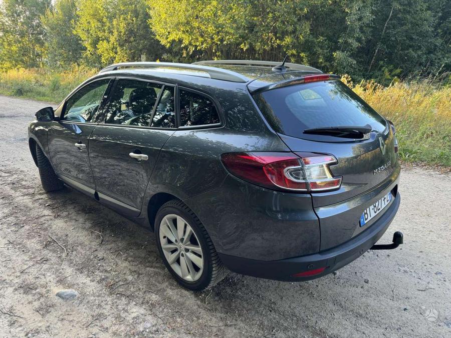 Grey Renault Megane 2011 in Vilnius, with an engine capacity of 1.46 L and mileage of 240 thousand km for 3750 €, photo 6 on AUTOMOTO.COM.LV