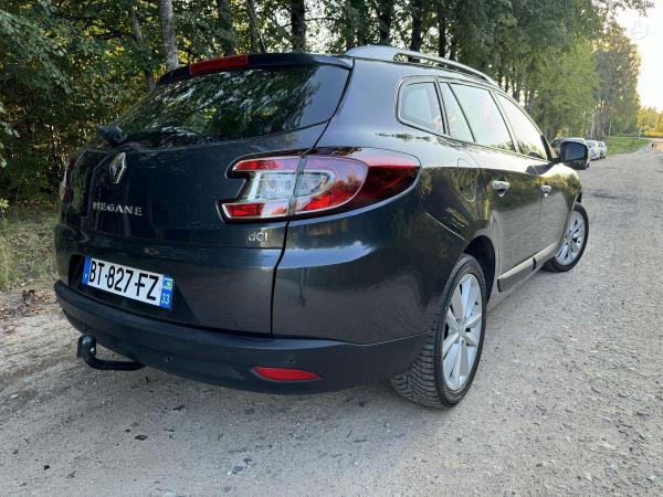 Pelēks Renault Megane 2011 Viļņa, ar dzinēja tilpumu 1.46 L un nobraukumu 240 tūkst. km par 3750 €, foto 8 vietnē AUTOMOTO.COM.LV