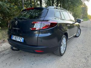 Grey Renault Megane 2011 in Vilnius, with an engine capacity of 1.46 L and mileage of 240 thousand km for 3750 €, photo 9 on AUTOMOTO.COM.LV