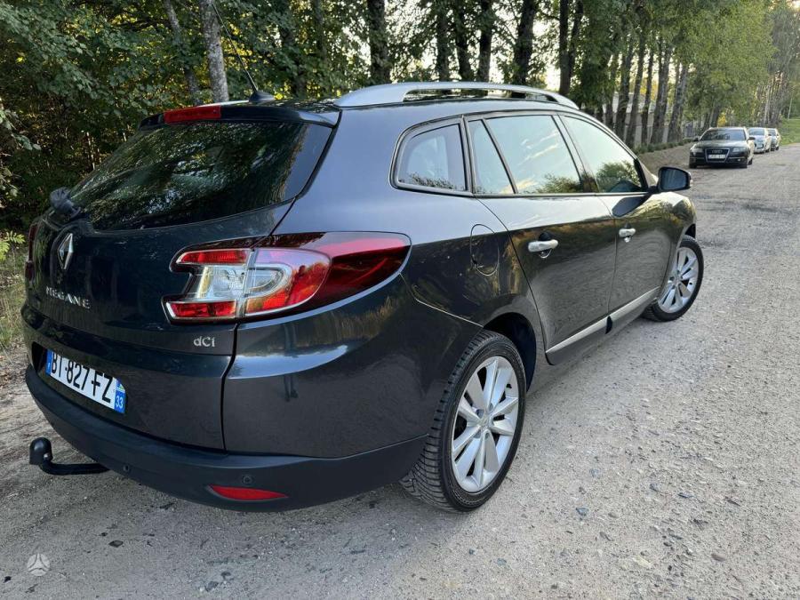 Grey Renault Megane 2011 in Vilnius, with an engine capacity of 1.46 L and mileage of 240 thousand km for 3750 €, photo 18 on AUTOMOTO.COM.LV