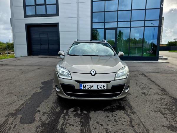 Renault Megane 2011 Kretinga vietnē Pelēks Renault Megane 2011 Kretinga, ar dzinēja tilpumu 1.50 L un nobraukumu 285 tūkst. km par 2550 €, foto 8 vietnē AUTOMOTO.COM.LV