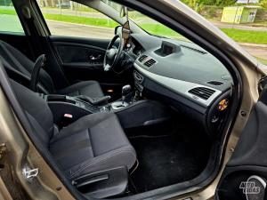 Pelēks Renault Megane 2011 Kretinga, ar dzinēja tilpumu 1.50 L un nobraukumu 285 tūkst. km par 2550 €, foto 12 vietnē AUTOMOTO.COM.LV