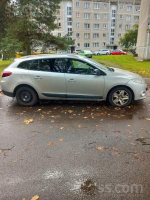 Серый Рено Меган 2011 в Рига, объемом двигателя 1.50 л и пробегом 358 тыс. км за 700 €, фото 9 на AUTOMOTO.COM.LV