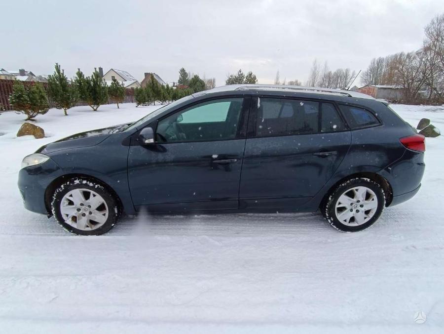 Pelēks Renault Megane 2012 Panevēža, ar dzinēja tilpumu 1.46 L un nobraukumu 250 tūkst. km par 2900 €, foto 9 vietnē AUTOMOTO.COM.LV