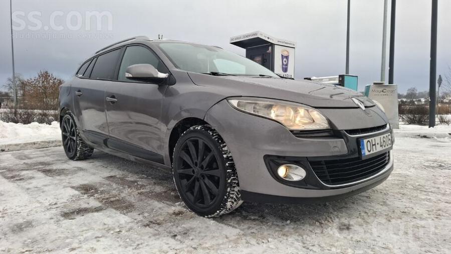 Grey Renault Megane 2012 in Daugavpils, with an engine capacity of 1.50 L and mileage of 267 thousand km for 2650 €, photo 1 on AUTOMOTO.COM.LV