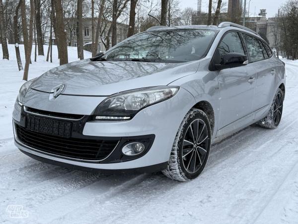 Grey Renault Megane 2012 in Kaunas, with an engine capacity of 1.50 L and mileage of 224 thousand km for 4000 €, photo 1 on AUTOMOTO.COM.LV