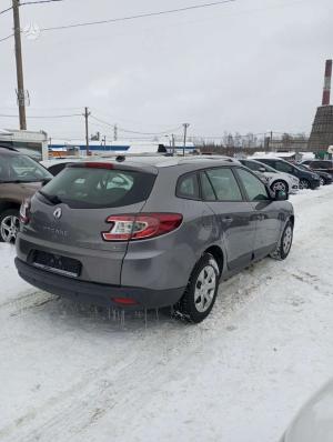 Grey Renault Megane 2012 in Kaunas, with an engine capacity of 1.46 L and mileage of 260 thousand km for 3100 €, photo 8 on AUTOMOTO.COM.LV