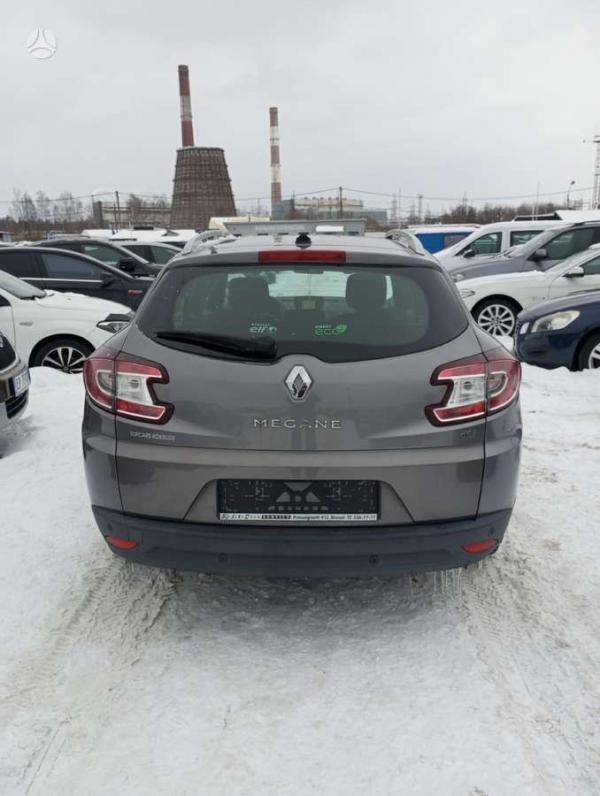 Grey Renault Megane 2012 in Kaunas, with an engine capacity of 1.46 L and mileage of 260 thousand km for 3100 €, photo 9 on AUTOMOTO.COM.LV